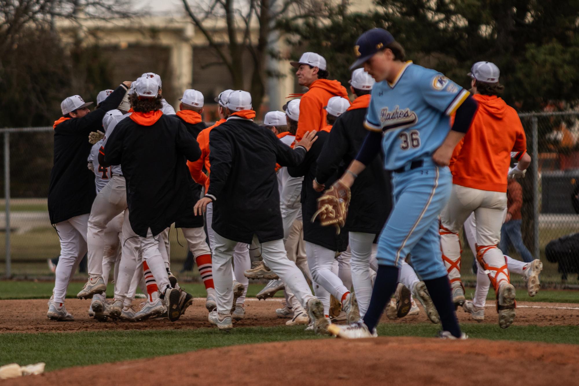 BGSU baseball completes another comeback for 11th straight win ...